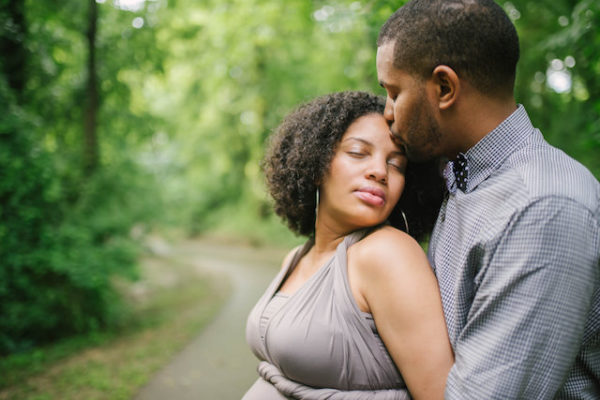 Helsa's Natural, Family-Themed Maternity Session in Memphis, TN - MunaMommy